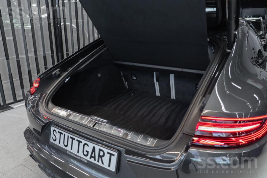 Серый Порше Панамера 2016 в Рига, объемом двигателя 4.00 л и пробегом 92 тыс. км за 59000 €, фото 9 на AUTOMOTO.COM.LV