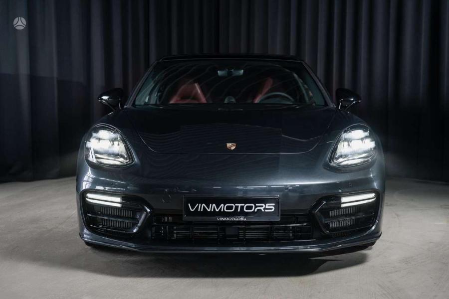 Pelēks Porsche Panamera 2017 Viļņa, ar dzinēja tilpumu 3.00 L un nobraukumu 71 tūkst. km par 49000 €, foto 2 vietnē AUTOMOTO.COM.LV