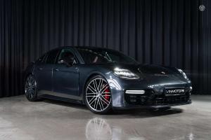 Pelēks Porsche Panamera 2017 Viļņa, ar dzinēja tilpumu 3.00 L un nobraukumu 71 tūkst. km par 49000 €, foto 3 vietnē AUTOMOTO.COM.LV