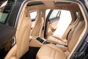 Pelēks Porsche Panamera 2017 Tallina, ar dzinēja tilpumu 2.90 L un nobraukumu 123 tūkst. km par 41899 €, foto 9 vietnē AUTOMOTO.COM.LV