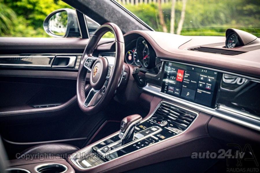 Grey Porsche Panamera 2017 in Riga, with an engine capacity of 4.00 L and mileage of 267 thousand km for 36990 €, photo 11 on AUTOMOTO.COM.LV