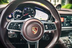 Grey Porsche Panamera 2017 in Riga, with an engine capacity of 4.00 L and mileage of 267 thousand km for 36990 €, photo 12 on AUTOMOTO.COM.LV