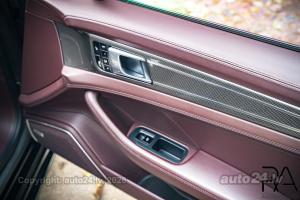 Grey Porsche Panamera 2017 in Riga, with an engine capacity of 4.00 L and mileage of 267 thousand km for 36990 €, photo 21 on AUTOMOTO.COM.LV