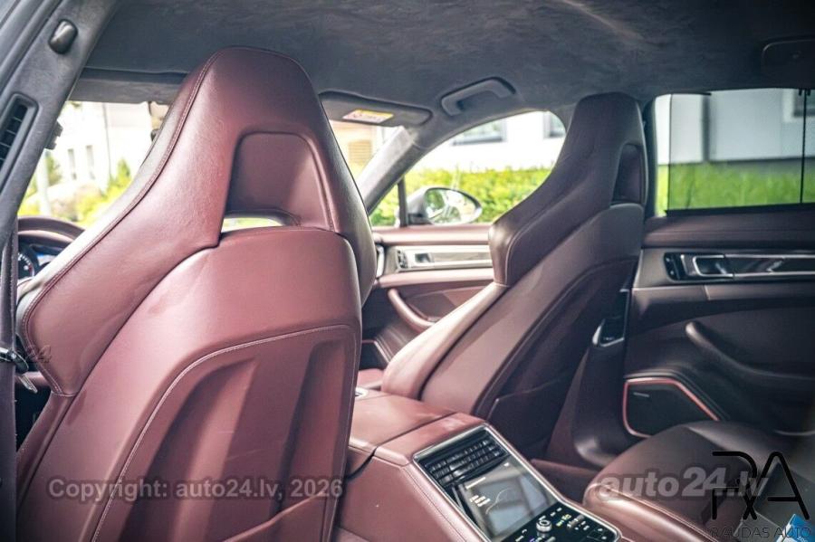 Grey Porsche Panamera 2017 in Riga, with an engine capacity of 4.00 L and mileage of 267 thousand km for 36990 €, photo 25 on AUTOMOTO.COM.LV