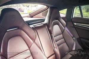 Grey Porsche Panamera 2017 in Riga, with an engine capacity of 4.00 L and mileage of 267 thousand km for 36990 €, photo 26 on AUTOMOTO.COM.LV