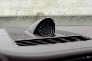 Grey Porsche Panamera 2017 in Vilnius, with an engine capacity of 3.00 L and mileage of 130 thousand km for 49500 €, photo 37 on AUTOMOTO.COM.LV