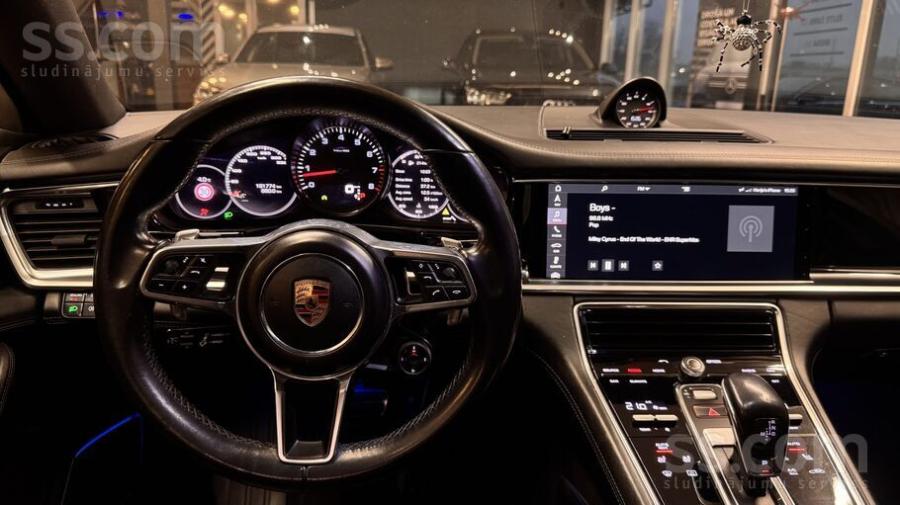 Pelēks Porsche Panamera 2018 Rīga, ar dzinēja tilpumu 2.90 L un nobraukumu 196 tūkst. km par 43500 €, foto 14 vietnē AUTOMOTO.COM.LV