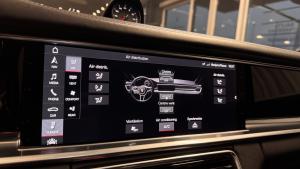 Pelēks Porsche Panamera 2018 Rīga, ar dzinēja tilpumu 2.90 L un nobraukumu 196 tūkst. km par 43500 €, foto 21 vietnē AUTOMOTO.COM.LV