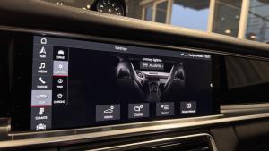 Pelēks Porsche Panamera 2018 Rīga, ar dzinēja tilpumu 2.90 L un nobraukumu 196 tūkst. km par 43500 €, foto 22 vietnē AUTOMOTO.COM.LV