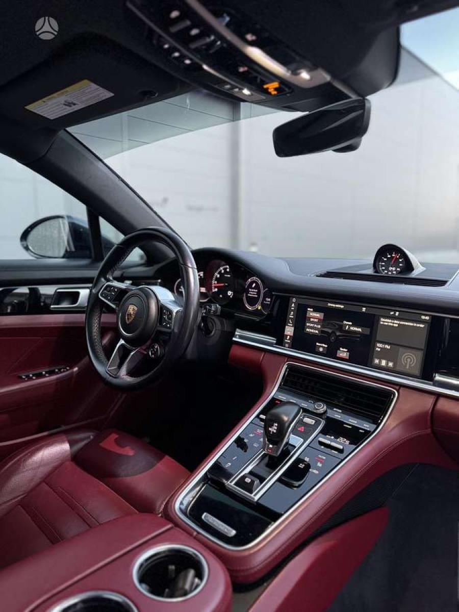 Pelēks Porsche Panamera 2018 Viļņa, ar dzinēja tilpumu 3.00 L un nobraukumu 150 tūkst. km par 42000 €, foto 10 vietnē AUTOMOTO.COM.LV