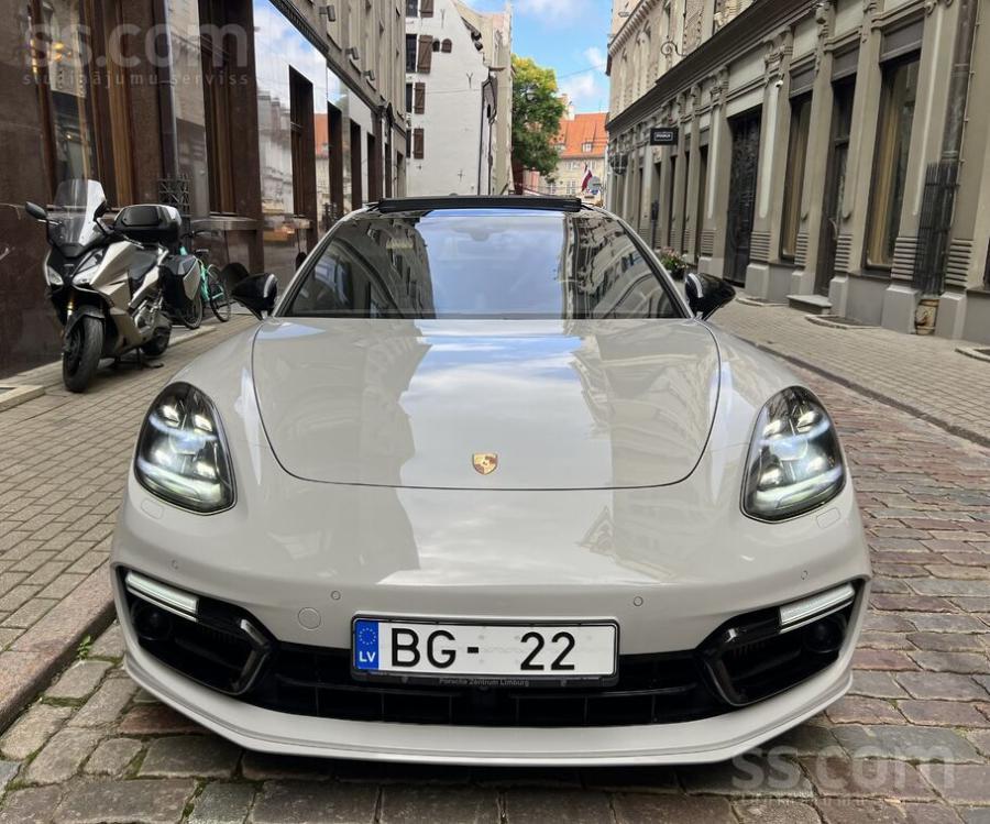 Grey Porsche Panamera 2018 in Riga, with an engine capacity of 2.90 L and mileage of 98 thousand km for 57800 €, photo 3 on AUTOMOTO.COM.LV