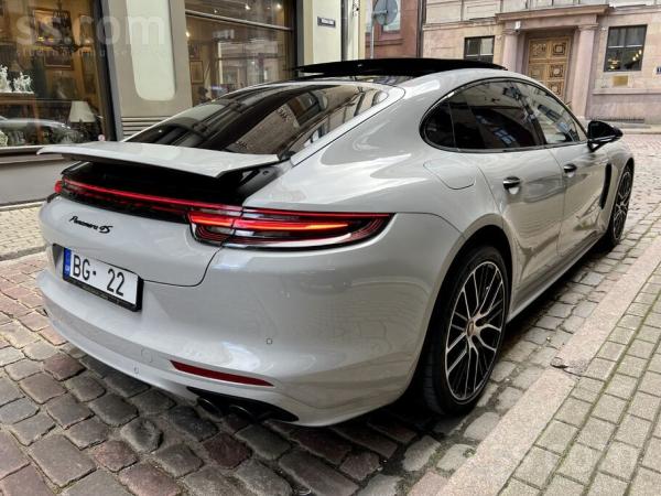 Porsche Panamera 2018 RÄ«ga vietnÄ PelÄks Porsche Panamera 2018 RÄ«ga, ar dzinÄja tilpumu 2.90 L un nobraukumu 98 tÅ«kst. km par 57800 ā¬, foto 6 vietnÄ AUTOMOTO.COM.LV