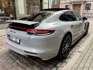 Grey Porsche Panamera 2018 in Riga, with an engine capacity of 2.90 L and mileage of 98 thousand km for 57800 €, photo 6 on AUTOMOTO.COM.LV