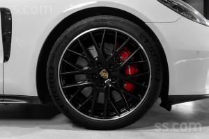 Pelēks Porsche Panamera 2019 Rīga, ar dzinēja tilpumu 4.00 L un nobraukumu 118 tūkst. km par 65340 €, foto 8 vietnē AUTOMOTO.COM.LV