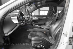Grey Porsche Panamera 2019 in Riga, with an engine capacity of 4.00 L and mileage of 126 thousand km for 65340 €, photo 9 on AUTOMOTO.COM.LV