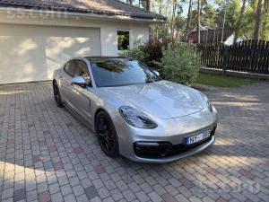 Grey Porsche Panamera 2019 in Riga, with an engine capacity of 4.00 L and mileage of 139 thousand km for 56000 €, photo 3 on AUTOMOTO.COM.LV