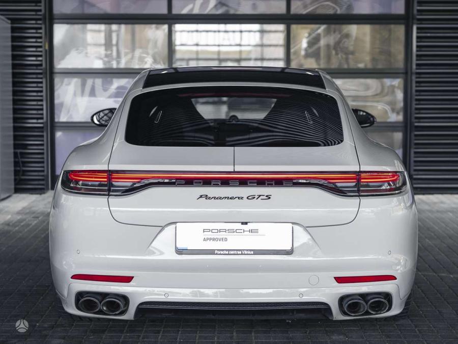 Pelēks Porsche Panamera 2021 Viļņa, ar dzinēja tilpumu 4.00 L un nobraukumu 86 tūkst. km par 89911 €, foto 5 vietnē AUTOMOTO.COM.LV