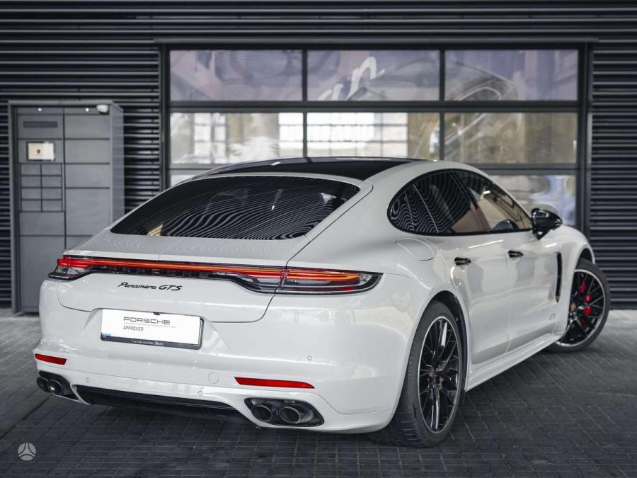 Pelēks Porsche Panamera 2021 Viļņa, ar dzinēja tilpumu 4.00 L un nobraukumu 86 tūkst. km par 89911 €, foto 6 vietnē AUTOMOTO.COM.LV
