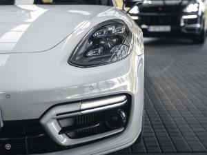 Pelēks Porsche Panamera 2021 Viļņa, ar dzinēja tilpumu 4.00 L un nobraukumu 86 tūkst. km par 89911 €, foto 12 vietnē AUTOMOTO.COM.LV