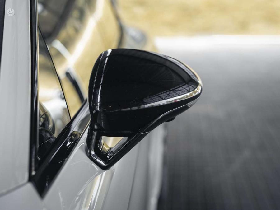 Pelēks Porsche Panamera 2021 Viļņa, ar dzinēja tilpumu 4.00 L un nobraukumu 86 tūkst. km par 89911 €, foto 14 vietnē AUTOMOTO.COM.LV