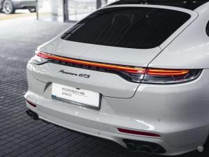 Pelēks Porsche Panamera 2021 Viļņa, ar dzinēja tilpumu 4.00 L un nobraukumu 86 tūkst. km par 89911 €, foto 20 vietnē AUTOMOTO.COM.LV