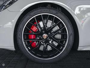 Pelēks Porsche Panamera 2021 Viļņa, ar dzinēja tilpumu 4.00 L un nobraukumu 86 tūkst. km par 89911 €, foto 22 vietnē AUTOMOTO.COM.LV