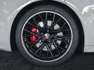Pelēks Porsche Panamera 2021 Viļņa, ar dzinēja tilpumu 4.00 L un nobraukumu 86 tūkst. km par 89911 €, foto 25 vietnē AUTOMOTO.COM.LV