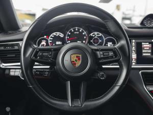 Pelēks Porsche Panamera 2021 Viļņa, ar dzinēja tilpumu 4.00 L un nobraukumu 86 tūkst. km par 89911 €, foto 30 vietnē AUTOMOTO.COM.LV