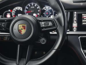 Pelēks Porsche Panamera 2021 Viļņa, ar dzinēja tilpumu 4.00 L un nobraukumu 86 tūkst. km par 89911 €, foto 32 vietnē AUTOMOTO.COM.LV