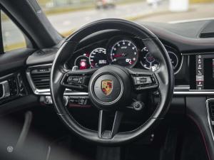 Pelēks Porsche Panamera 2021 Viļņa, ar dzinēja tilpumu 4.00 L un nobraukumu 86 tūkst. km par 89911 €, foto 33 vietnē AUTOMOTO.COM.LV
