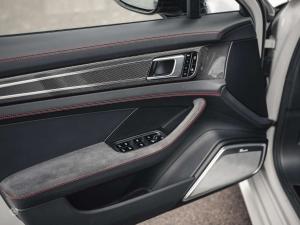Pelēks Porsche Panamera 2021 Viļņa, ar dzinēja tilpumu 4.00 L un nobraukumu 86 tūkst. km par 89911 €, foto 39 vietnē AUTOMOTO.COM.LV