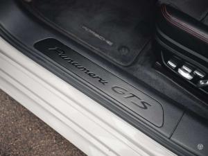 Pelēks Porsche Panamera 2021 Viļņa, ar dzinēja tilpumu 4.00 L un nobraukumu 86 tūkst. km par 89911 €, foto 41 vietnē AUTOMOTO.COM.LV