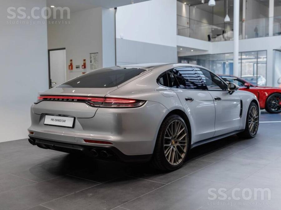 Pelēks Porsche Panamera 2023 Rīga, ar dzinēja tilpumu 2.90 L un nobraukumu 55 tūkst. km par 79900 €, foto 4 vietnē AUTOMOTO.COM.LV