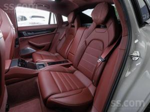 Grey Porsche Panamera 2026 in Riga, with an engine capacity of 4.00 L and mileage of 5 thousand km for 176000 €, photo 23 on AUTOMOTO.COM.LV