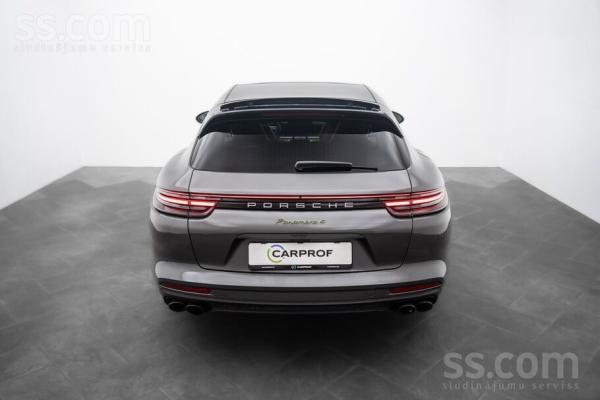 Pelēks Porsche Panamera 2017 Tallina, ar dzinēja tilpumu 2.90 L un nobraukumu 156 tūkst. km par 40999 €, foto 5 vietnē AUTOMOTO.COM.LV