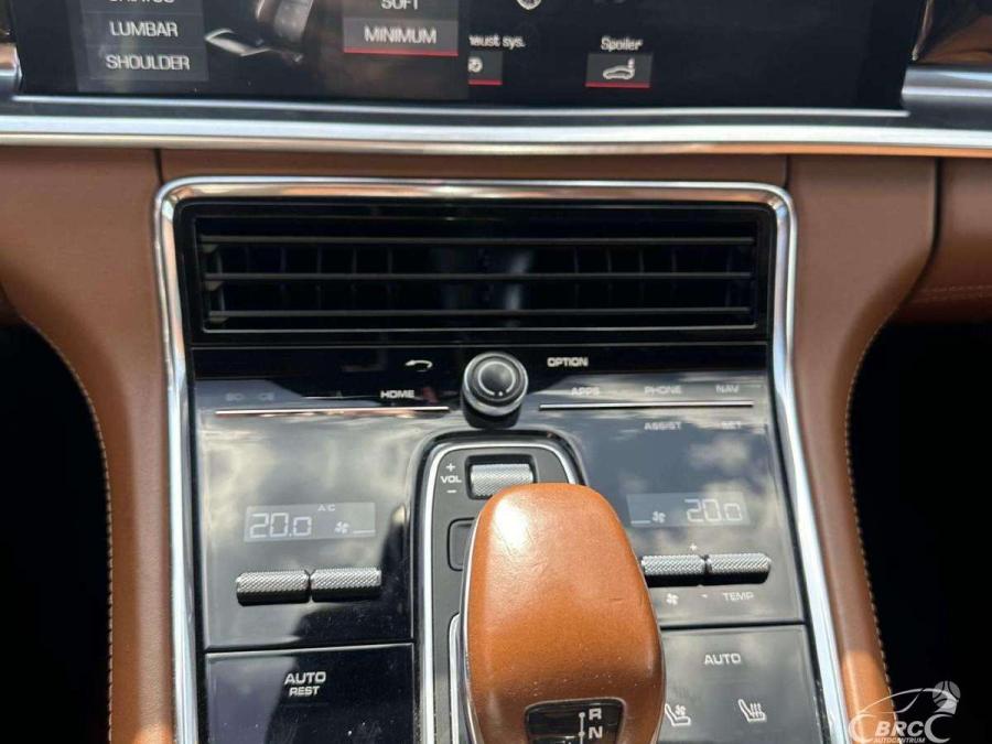 Grey Porsche Panamera 2017 in Vilnius, with an engine capacity of 2.89 L and mileage of 198 thousand km for 44900 €, photo 17 on AUTOMOTO.COM.LV
