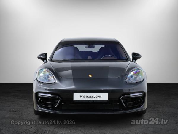 Porsche Panamera 2017 in Tallinn on AUTOMOTO.COM.LV Grey Porsche Panamera 2017 in Tallinn, with an engine capacity of 4.00 L and mileage of 129 thousand km for 56000 €, photo 3 on AUTOMOTO.COM.LV