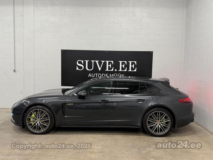 Grey Porsche Panamera 2018 in Tallinn, with an engine capacity of 2.90 L and mileage of 169 thousand km for 44995 €, photo 4 on AUTOMOTO.COM.LV