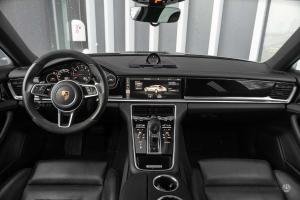 Pelēks Porsche Panamera 2018 Viļņa, ar dzinēja tilpumu 3.00 L un nobraukumu 100 tūkst. km par 58900 €, foto 17 vietnē AUTOMOTO.COM.LV