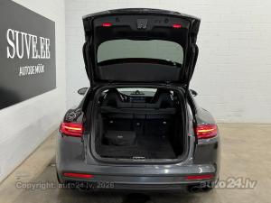 Grey Porsche Panamera 2018 in Tallinn, with an engine capacity of 2.90 L and mileage of 169 thousand km for 39995 €, photo 9 on AUTOMOTO.COM.LV