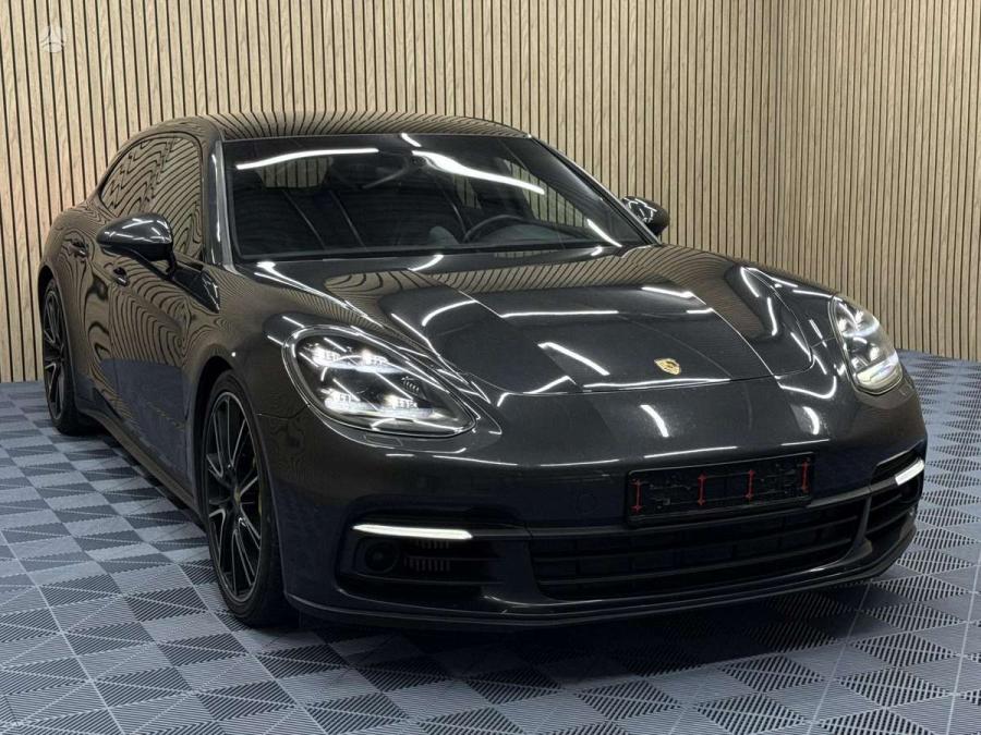 Pelēks Porsche Panamera 2018 Marijampole, ar dzinēja tilpumu 2.89 L un nobraukumu 183 tūkst. km par 37000 €, foto 1 vietnē AUTOMOTO.COM.LV
