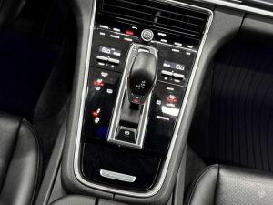 Pelēks Porsche Panamera 2018 Marijampole, ar dzinēja tilpumu 2.89 L un nobraukumu 183 tūkst. km par 37000 €, foto 19 vietnē AUTOMOTO.COM.LV