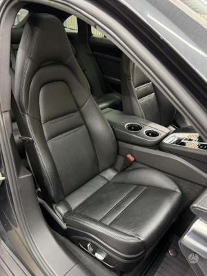 Pelēks Porsche Panamera 2018 Marijampole, ar dzinēja tilpumu 2.89 L un nobraukumu 183 tūkst. km par 37000 €, foto 27 vietnē AUTOMOTO.COM.LV