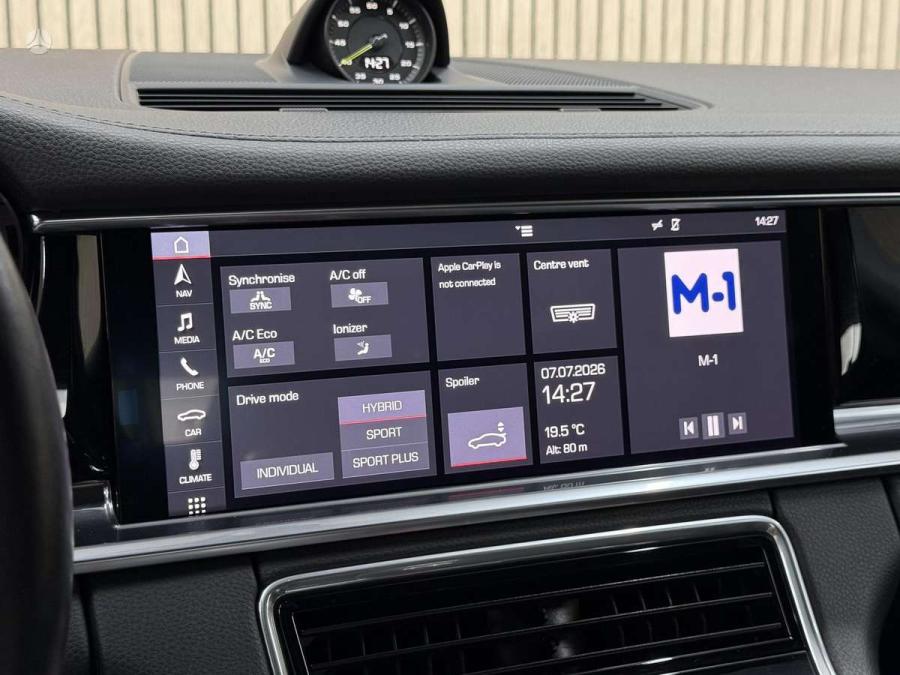 Pelēks Porsche Panamera 2018 Marijampole, ar dzinēja tilpumu 2.89 L un nobraukumu 183 tūkst. km par 37000 €, foto 34 vietnē AUTOMOTO.COM.LV