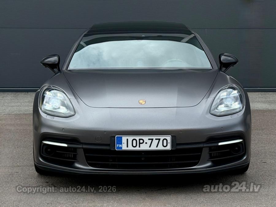 Pelēks Porsche Panamera 2018 Tallina, ar dzinēja tilpumu 2.90 L un nobraukumu 226 tūkst. km par 36900 €, foto 3 vietnē AUTOMOTO.COM.LV