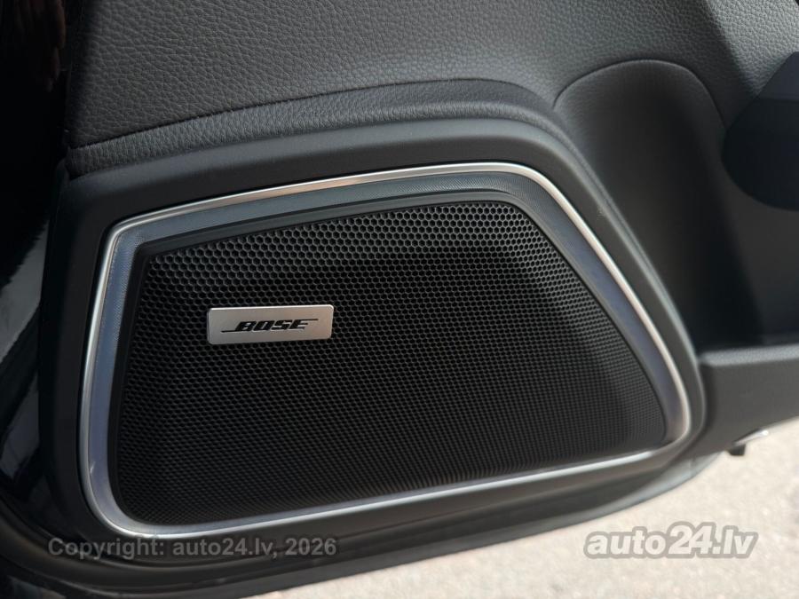 Pelēks Porsche Panamera 2018 Tallina, ar dzinēja tilpumu 2.90 L un nobraukumu 226 tūkst. km par 36900 €, foto 19 vietnē AUTOMOTO.COM.LV
