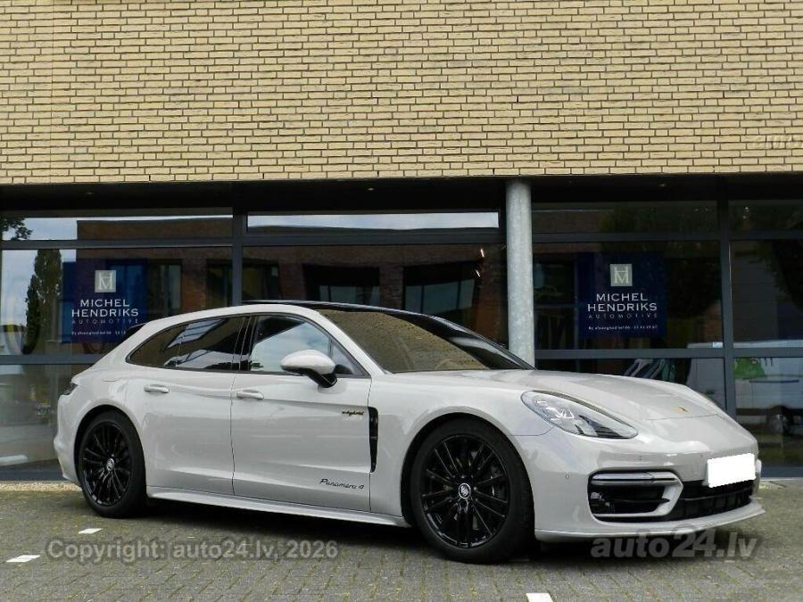 Grey Porsche Panamera 2021 in Tallinn, with an engine capacity of 2.90 L and mileage of 102 thousand km for 79400 €, photo 3 on AUTOMOTO.COM.LV