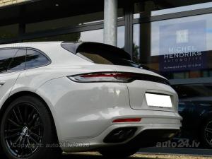 Grey Porsche Panamera 2021 in Tallinn, with an engine capacity of 2.90 L and mileage of 102 thousand km for 79400 €, photo 7 on AUTOMOTO.COM.LV