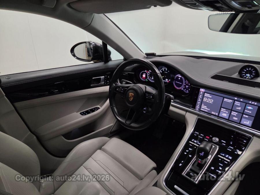 Grey Porsche Panamera 2021 in Tallinn, with an engine capacity of 2.90 L and mileage of 72 thousand km for 89900 €, photo 12 on AUTOMOTO.COM.LV