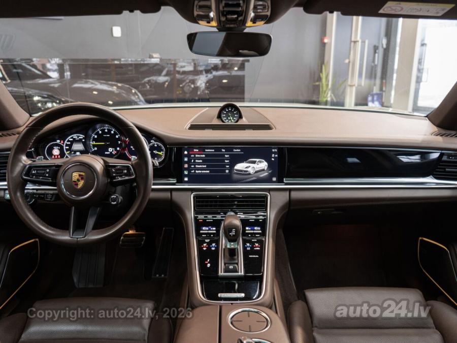 Grey Porsche Panamera 2021 in Tallinn, with an engine capacity of 2.90 L and mileage of 105 thousand km for 72900 €, photo 8 on AUTOMOTO.COM.LV